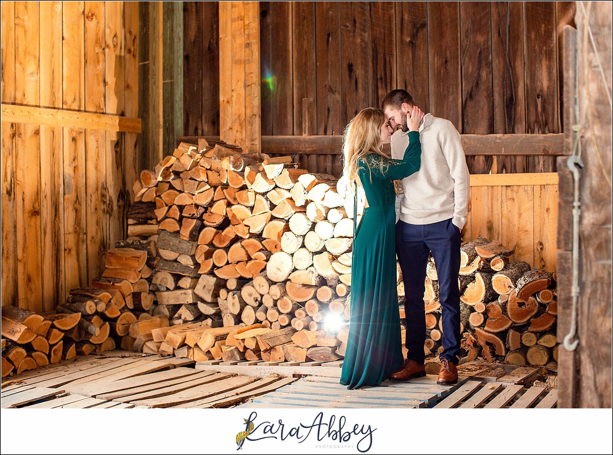 Meghan & Justin | Rainy, Cold PA Engagement Session