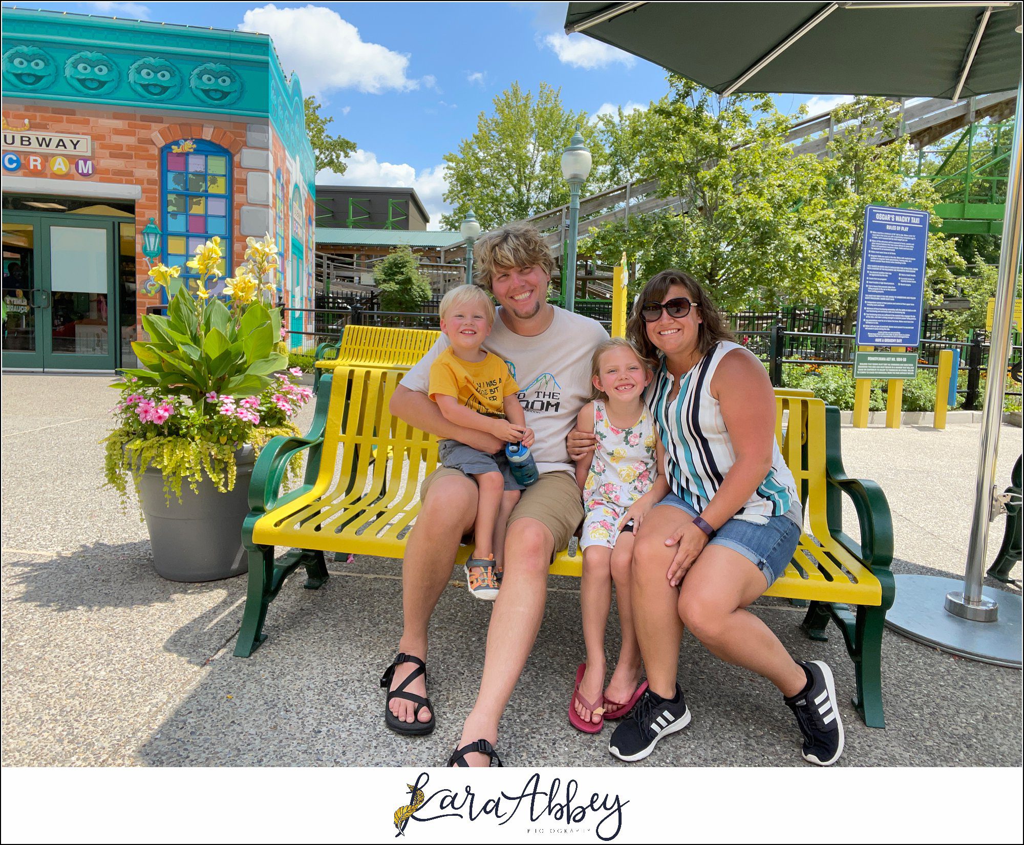 How To Take Family Photos At An Amusement Park (or anywhere!)